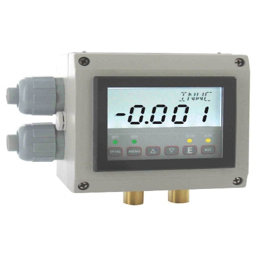 Dwyer DHII-008 Digihelic® Differential Pressure Controller