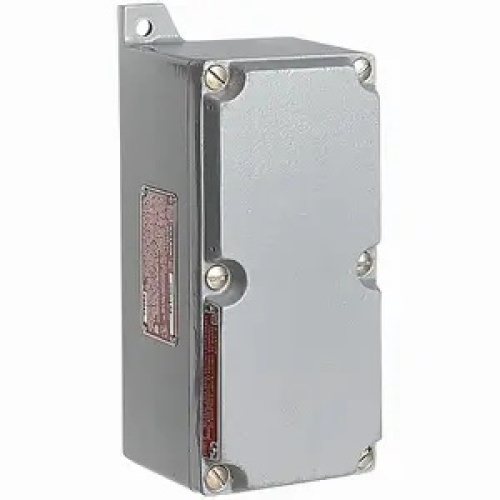 Killark SWBC-15 - Control Station, Gray